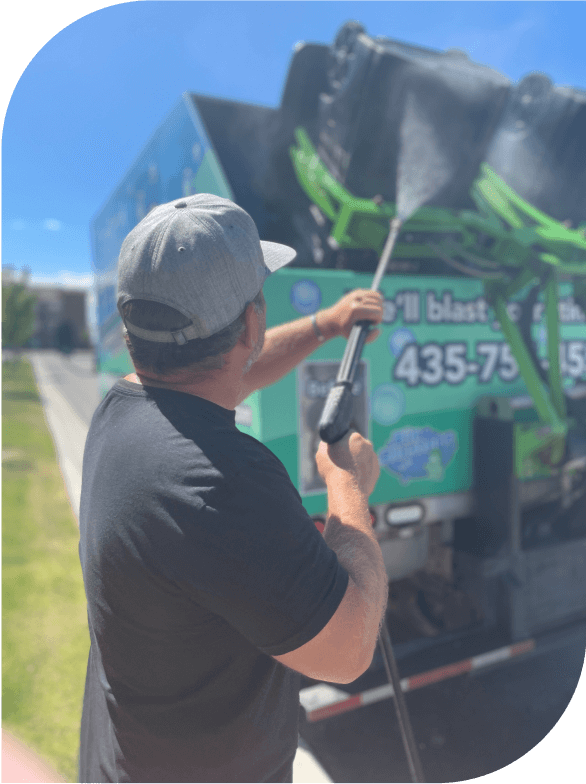 Garbage Can Cleaning Service | Trash Can Cleaning | Bin Blasters ...